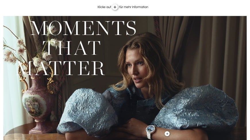 DE_VOGUE_SHOP_SHOPPABLE-GALLERY_HUAWEI_BLUE-DRESS_SMARTWATCH