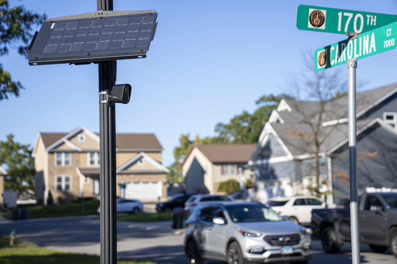 LPR Expansion Motorola Solutions: License Plate Recognition & Public ...