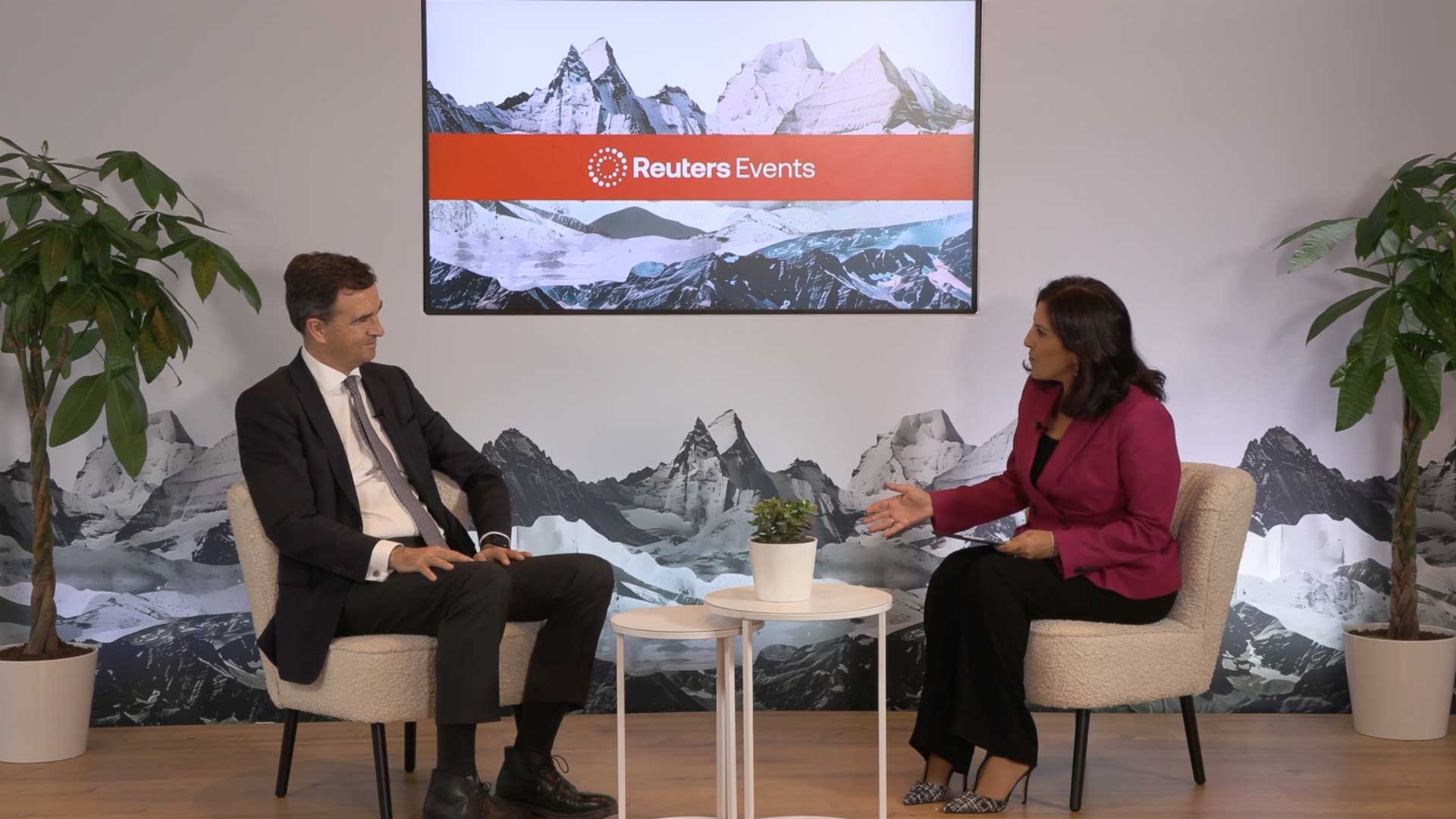 Reuters@ | DAVOS 2025 | JLL Harnessing AI for Real Estate Innovation