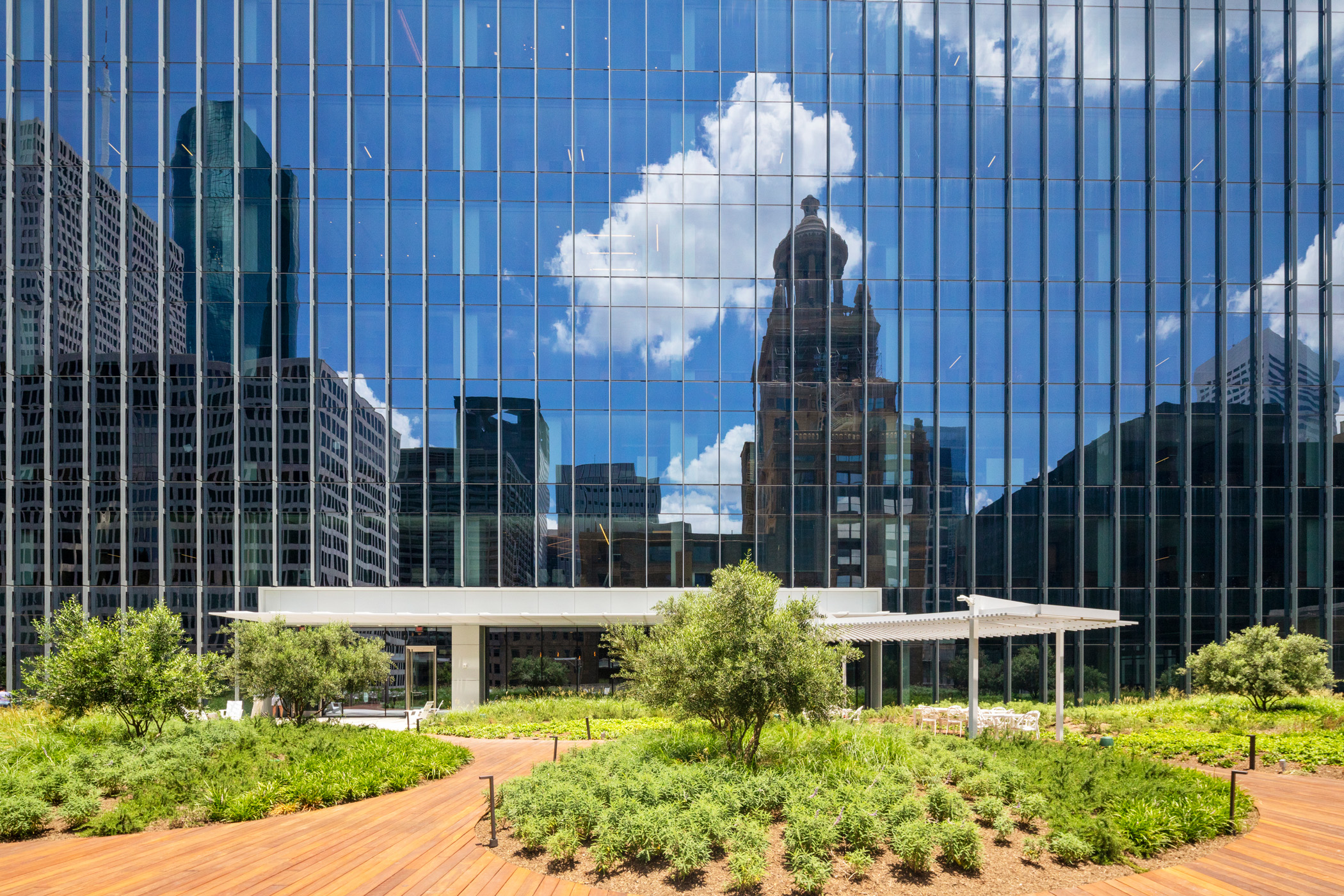 Skanska USA Commercial Development Innovative Office & Multi-Family ...