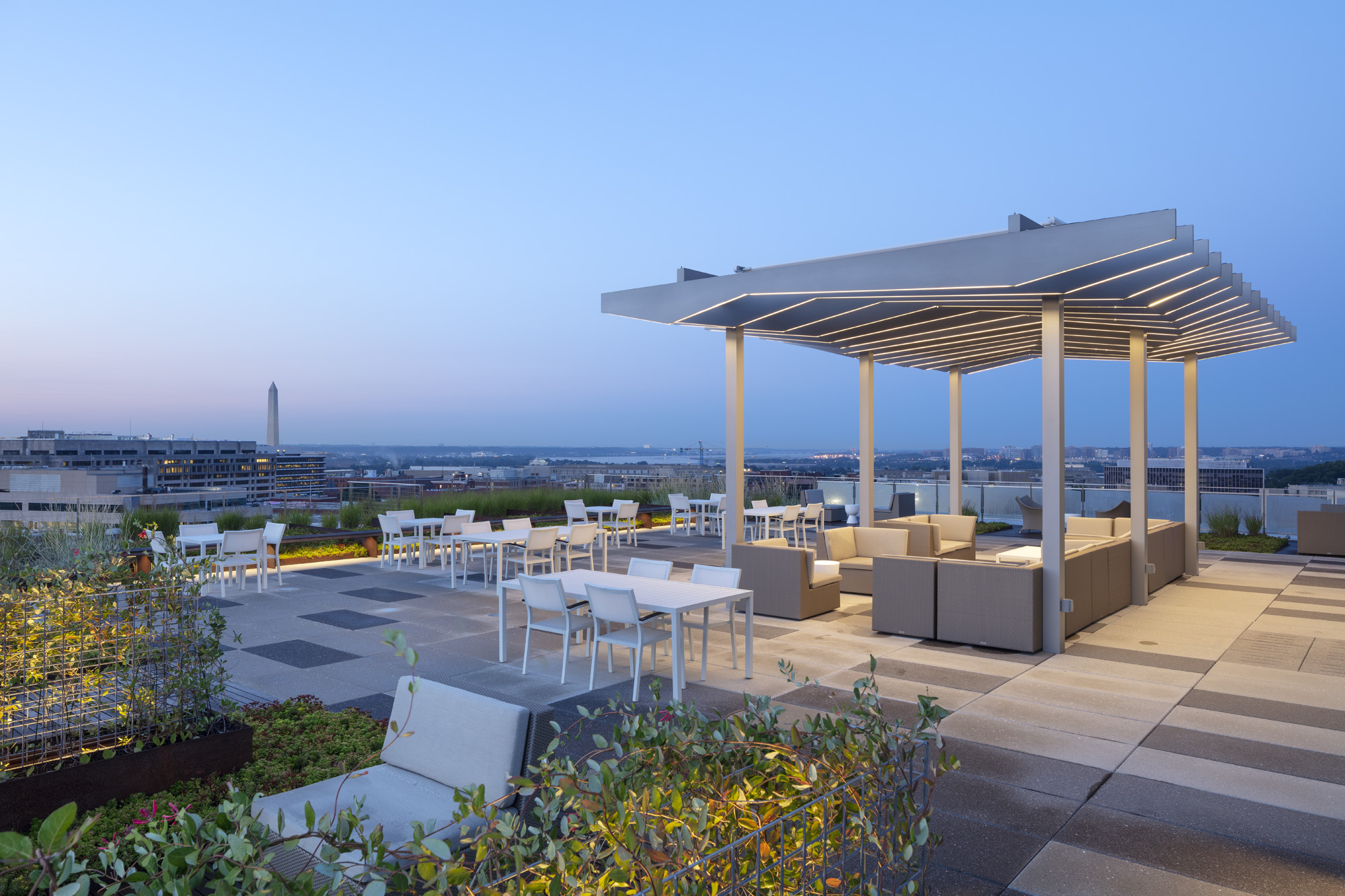 Skanska USA Commercial Development Innovative Office & Multi-Family ...