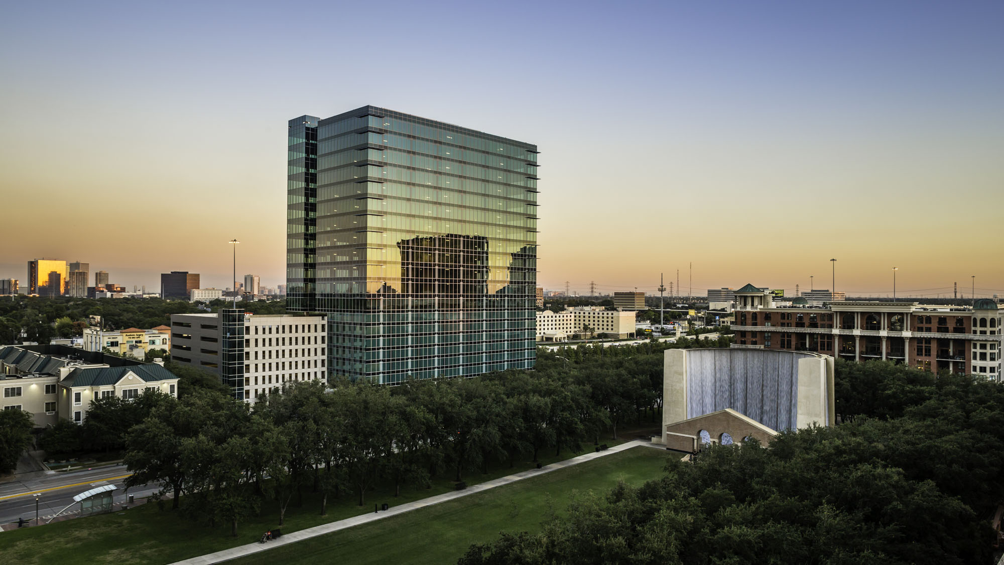 Skanska USA Commercial Development Innovative Office & Multi-Family ...