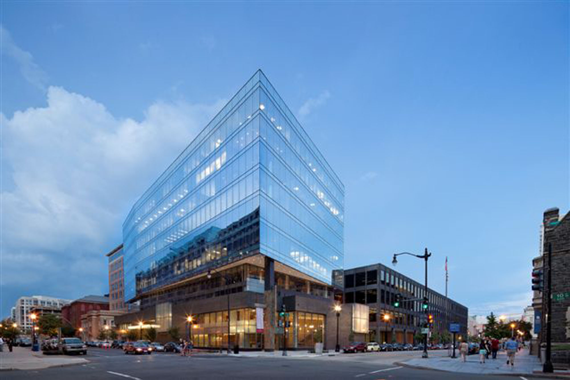 Skanska USA Commercial Development Innovative Office & Multi-Family ...